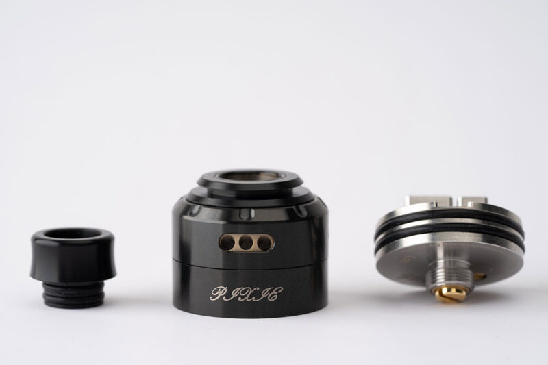【vapefly PIXIE RDA レビュー】22mmサイズのコンパクトなDL特化型ドリッパー | VAPE Circuit