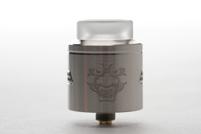 geek vape TENGU RDA レビュー｜奇抜なルックスにベーシックかつトレンドを取り入れた構造 | VAPE Circuit