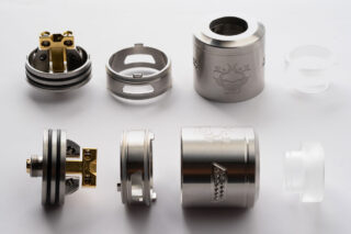 geek vape TENGU RDA レビュー｜奇抜なルックスにベーシックかつトレンドを取り入れた構造 | VAPE Circuit